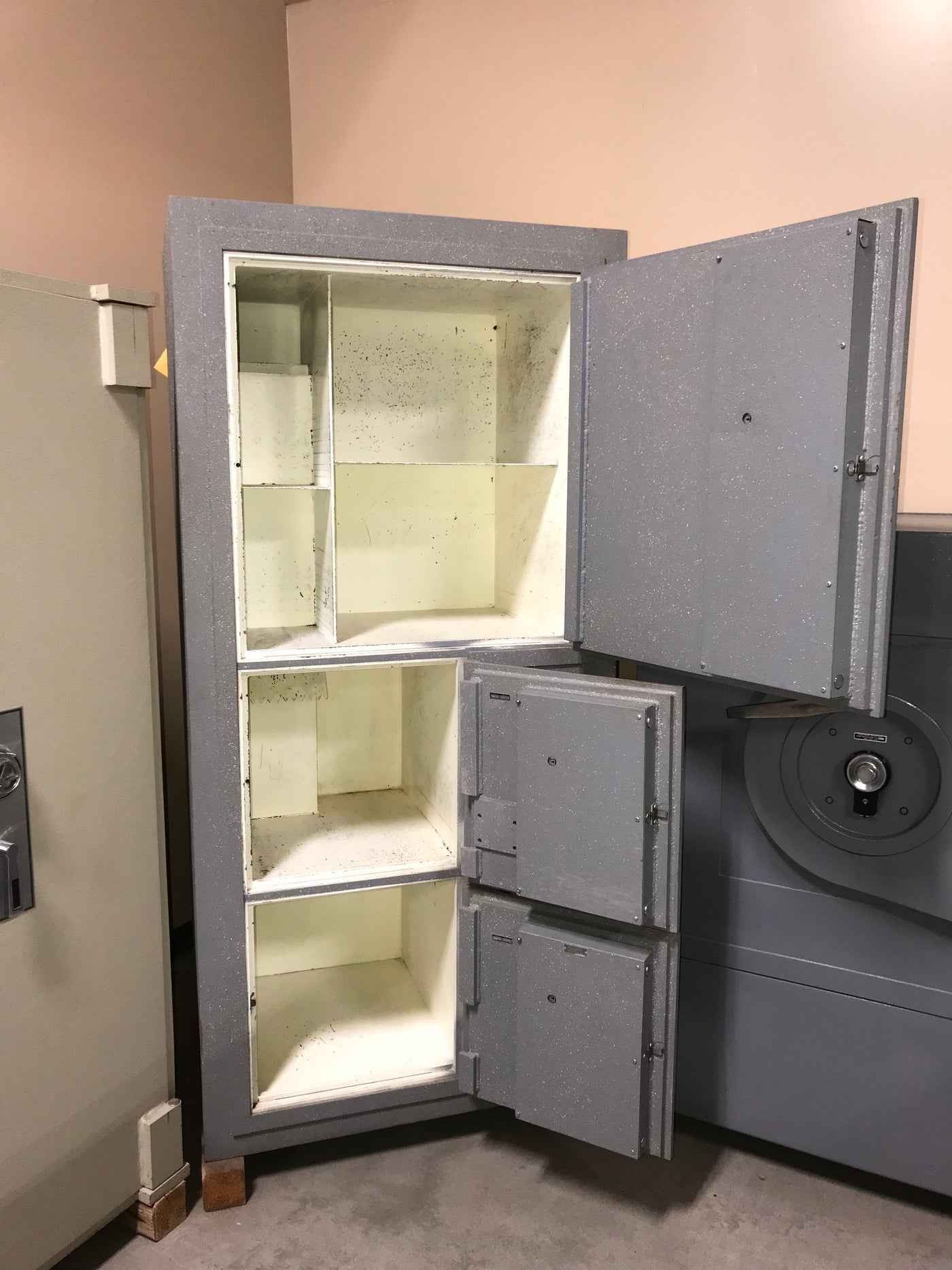 Used Safes - T&T Liberty Safe
